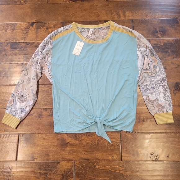 LLOVE | Tops | Nwt L Love Top Size S | Poshmark